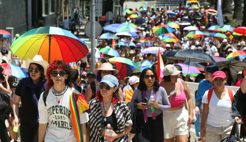 "Marcha Lencha" celebra tercera edición en defensa de la diversidad en ...